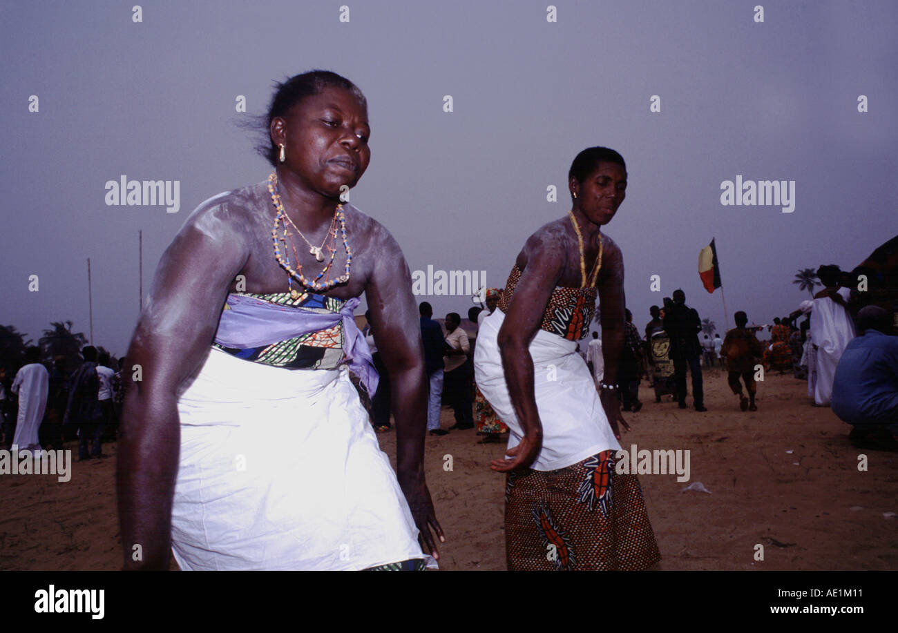 VOODOO CEREMONY IN BENIN WEST AFRICA VOODOO IS THE NATIONAL RELIGION ...
