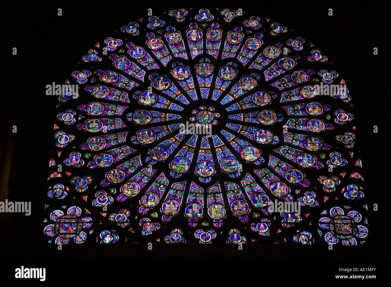 Rose window, Notre Dame Cathedral, Paris, France Stock Photo - Alamy