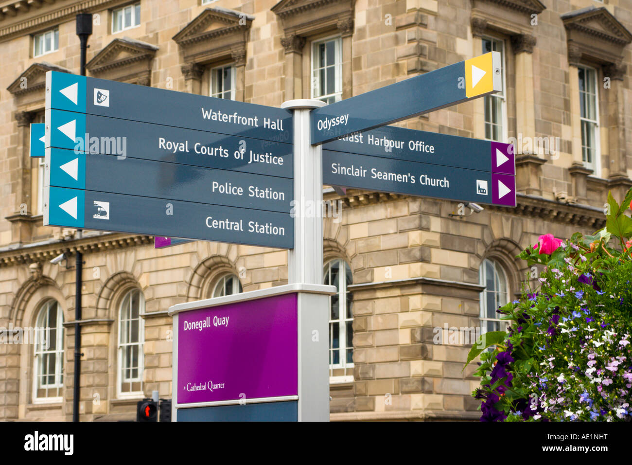Belfast sign Customs House is in background August 2007 Stock Photo - Alamy