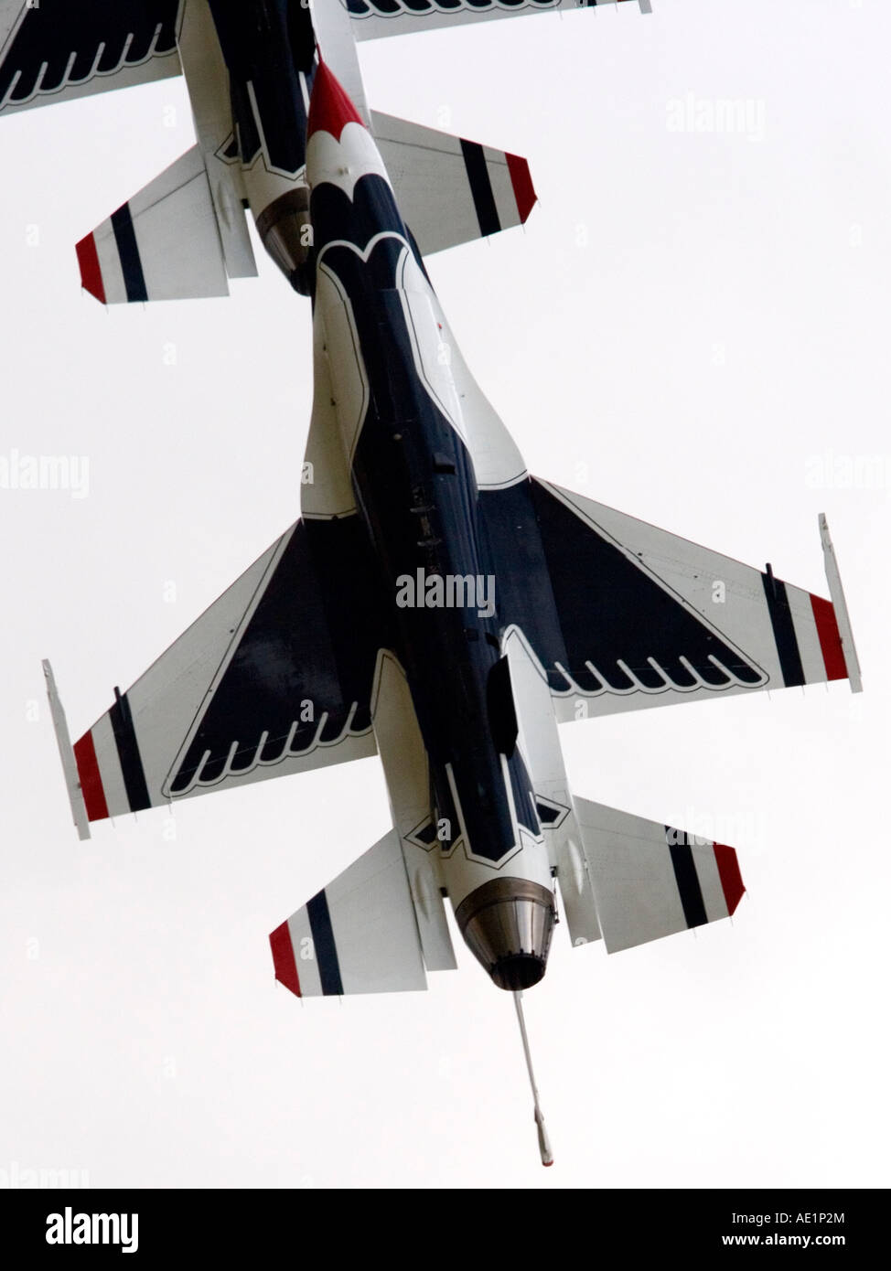 The Thunderbirds US USAF Air Force Acrobatic Team USA aerobatic team ...