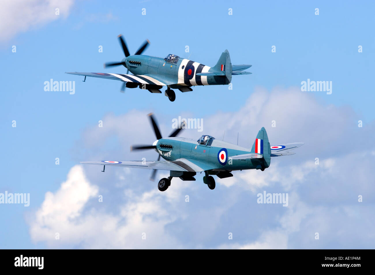 Supermarine Spitfire display two spits war birds and the last one on ...