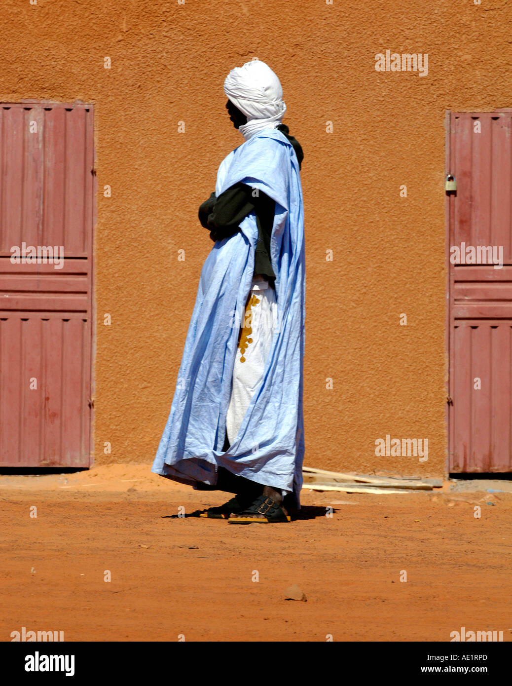 Mauritanian traditional dress hi-res stock photography and images - Alamy
