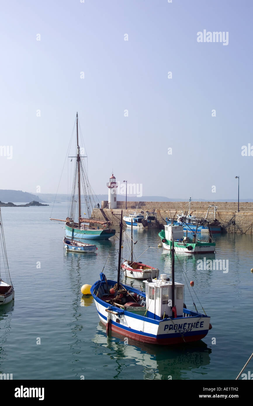 FISHING BOATS AND SAILBOATS ERQUY FISHING HARBOUR BRITTANY FRANCE Stock ...
