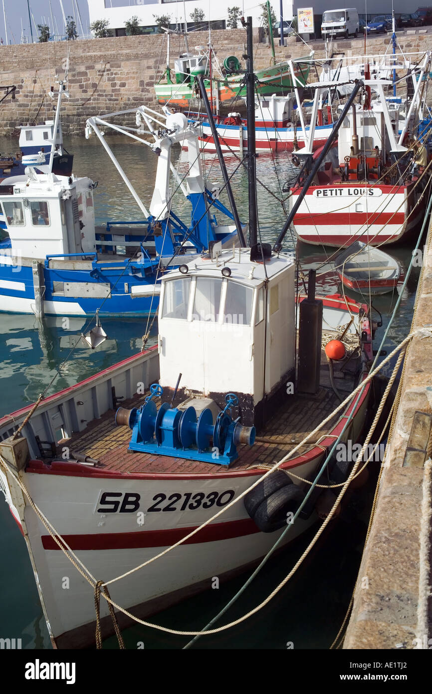 SCALLOP FISHING BOATS ERQUY FISHING HARBOUR BRITTANY FRANCE Stock Photo ...
