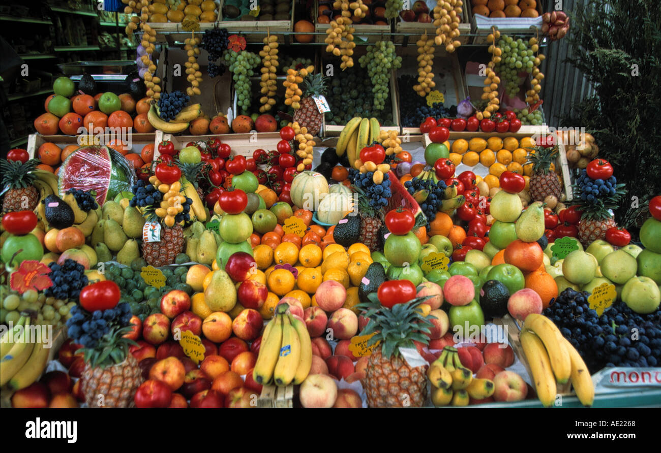 Paris fruits hi-res stock photography and images - Alamy