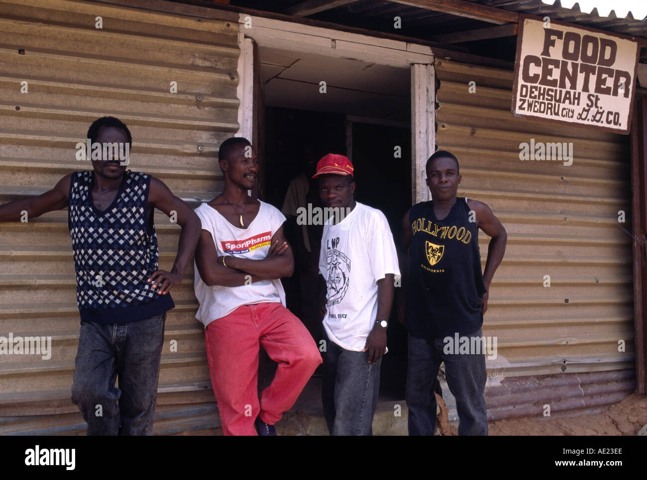 Unemployed men africa hi-res stock photography and images - Alamy
