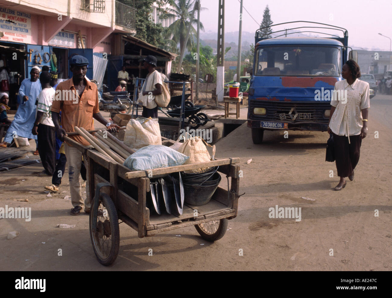 Street scene in the town of Man, Ivory Coast Stock Photo - Alamy