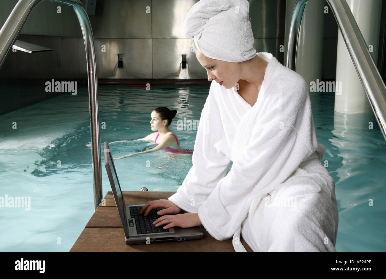 Woman swimming pool busy hi-res stock photography and images - Alamy