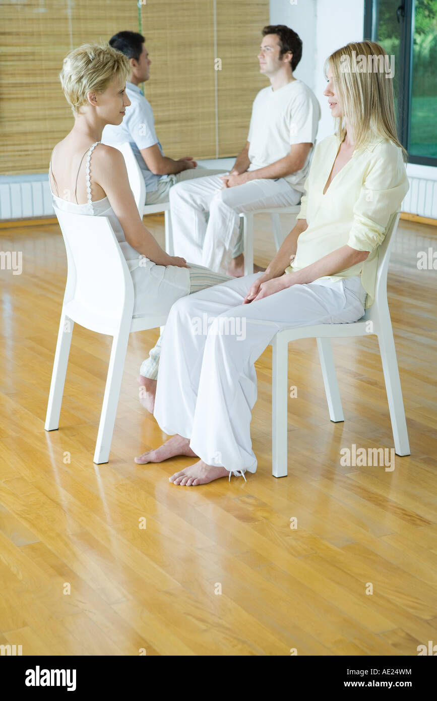 Two chairs facing each other hi-res stock photography and images - Alamy