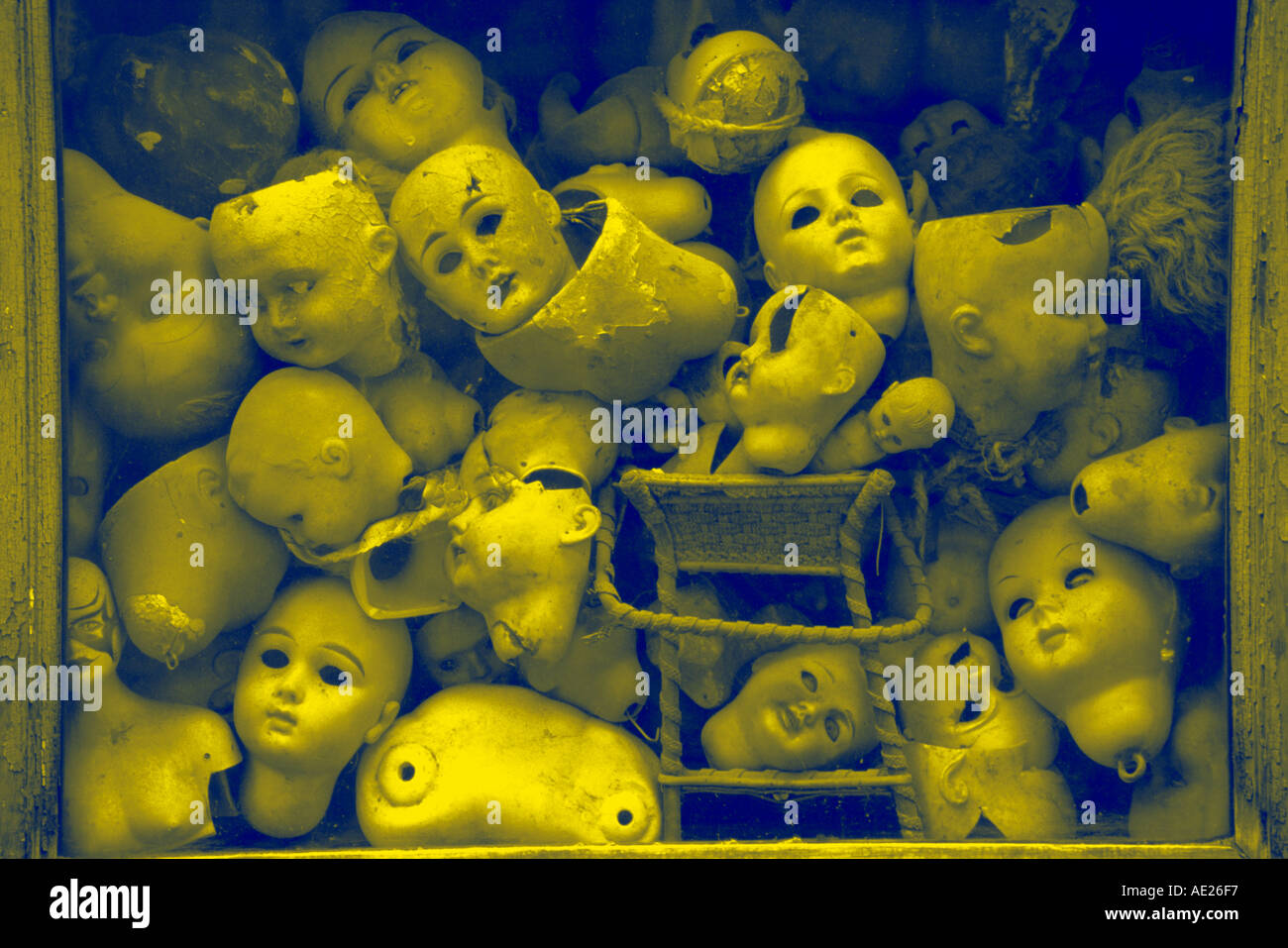 Italy Rome Dolls heads in a shop window Stock Photo - Alamy