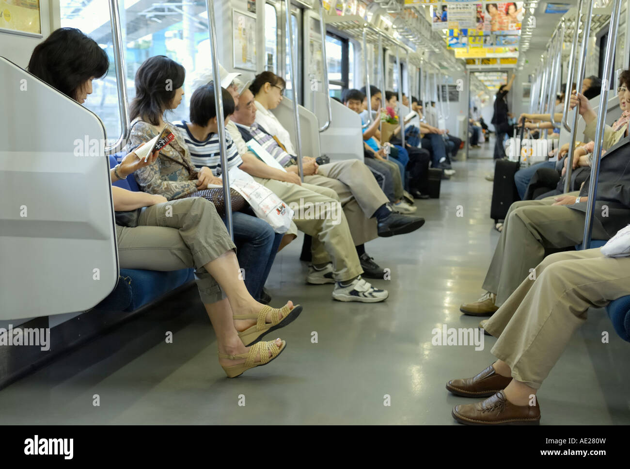 Japanese people in a commuter train, greater Tokyo JP Stock Photo - Alamy