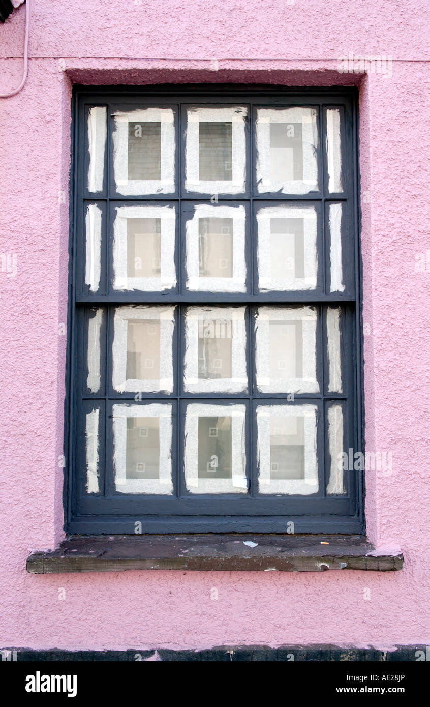 House home paint undercoat diy pane hi-res stock photography and images ...