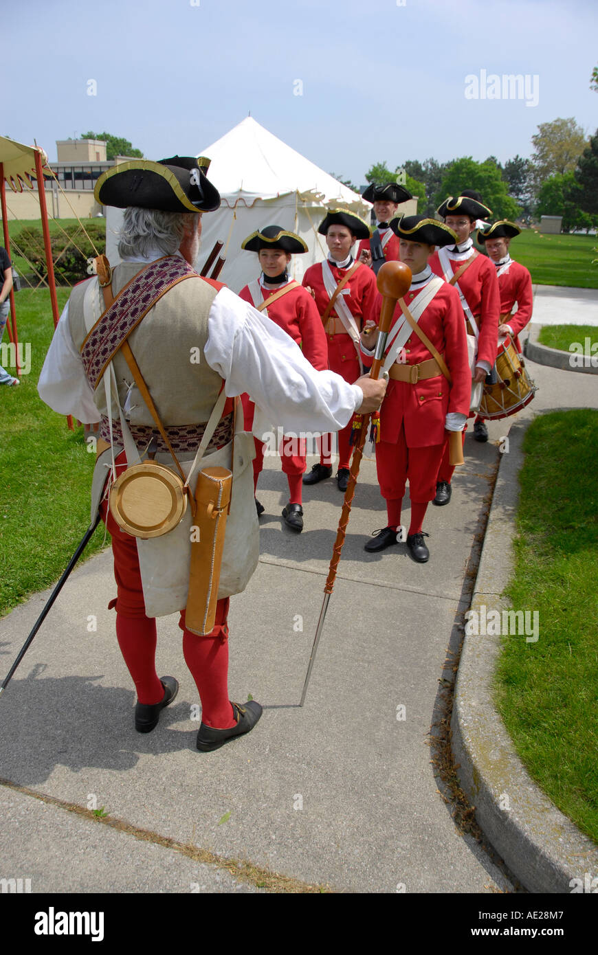 Circa 1700 reenactment colonial period hi-res stock photography and ...