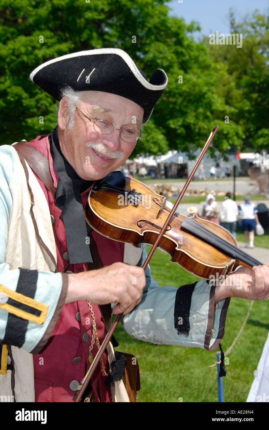 Circa 1700 reenactment colonial period hi-res stock photography and ...