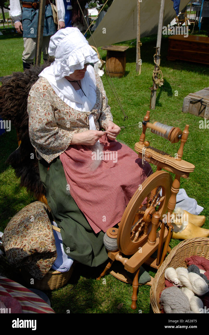 Circa 1700 reenactment of the Colonial period lifestyle Stock Photo - Alamy