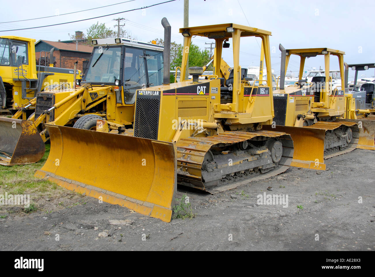 Caterpillar bulldozer hi-res stock photography and images - Alamy