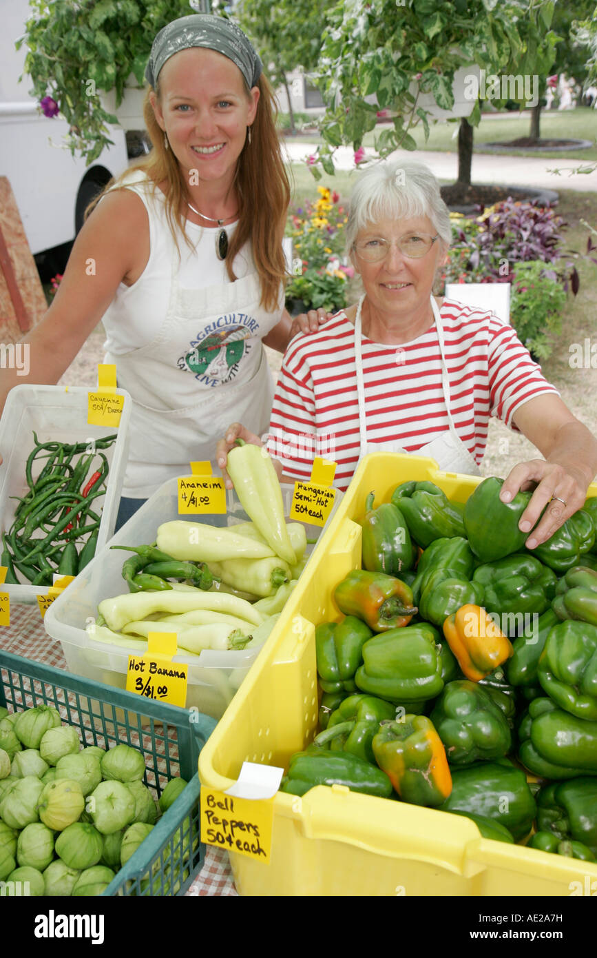 Valparaiso Indiana,Lincolnway,Downtown Farmers Market,senior seniors ...
