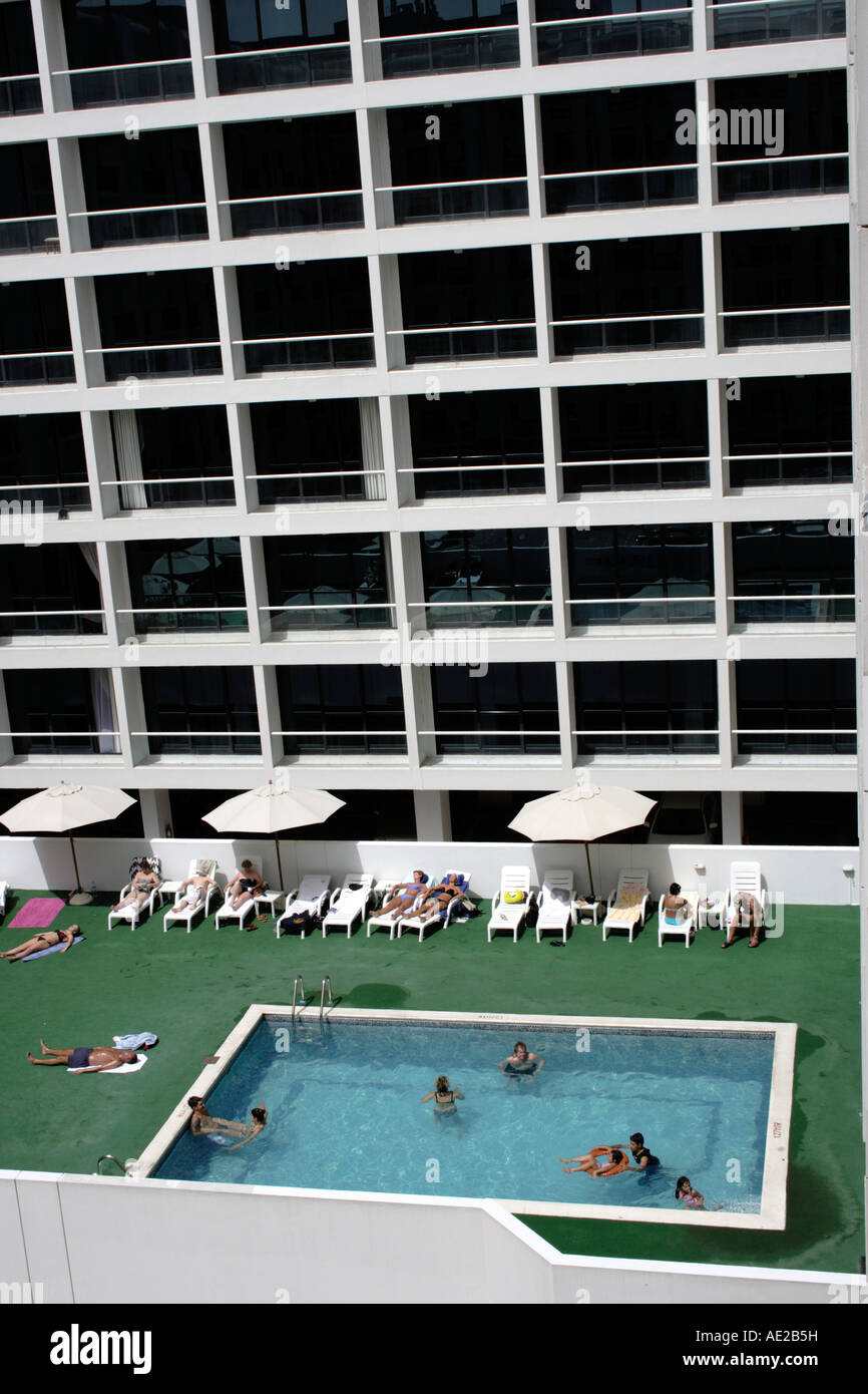 swimming pool and facade of an hotel in Dubai, Emirates. Photo by Willy ...