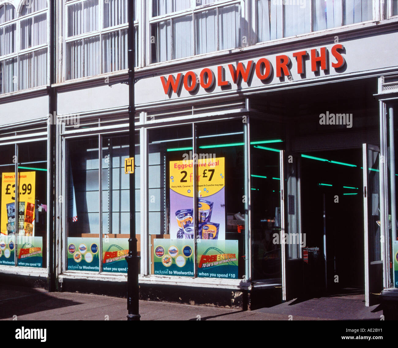 Woolworths woolworths shop hi-res stock photography and images - Alamy