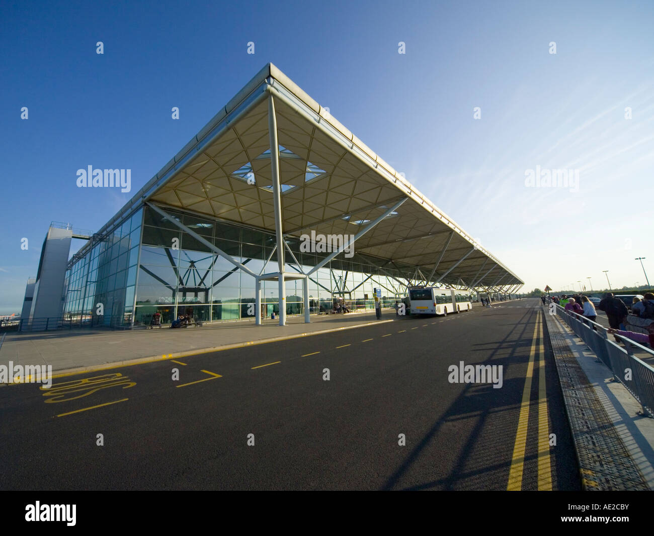Stansted airport terminal building Stock Photo - Alamy