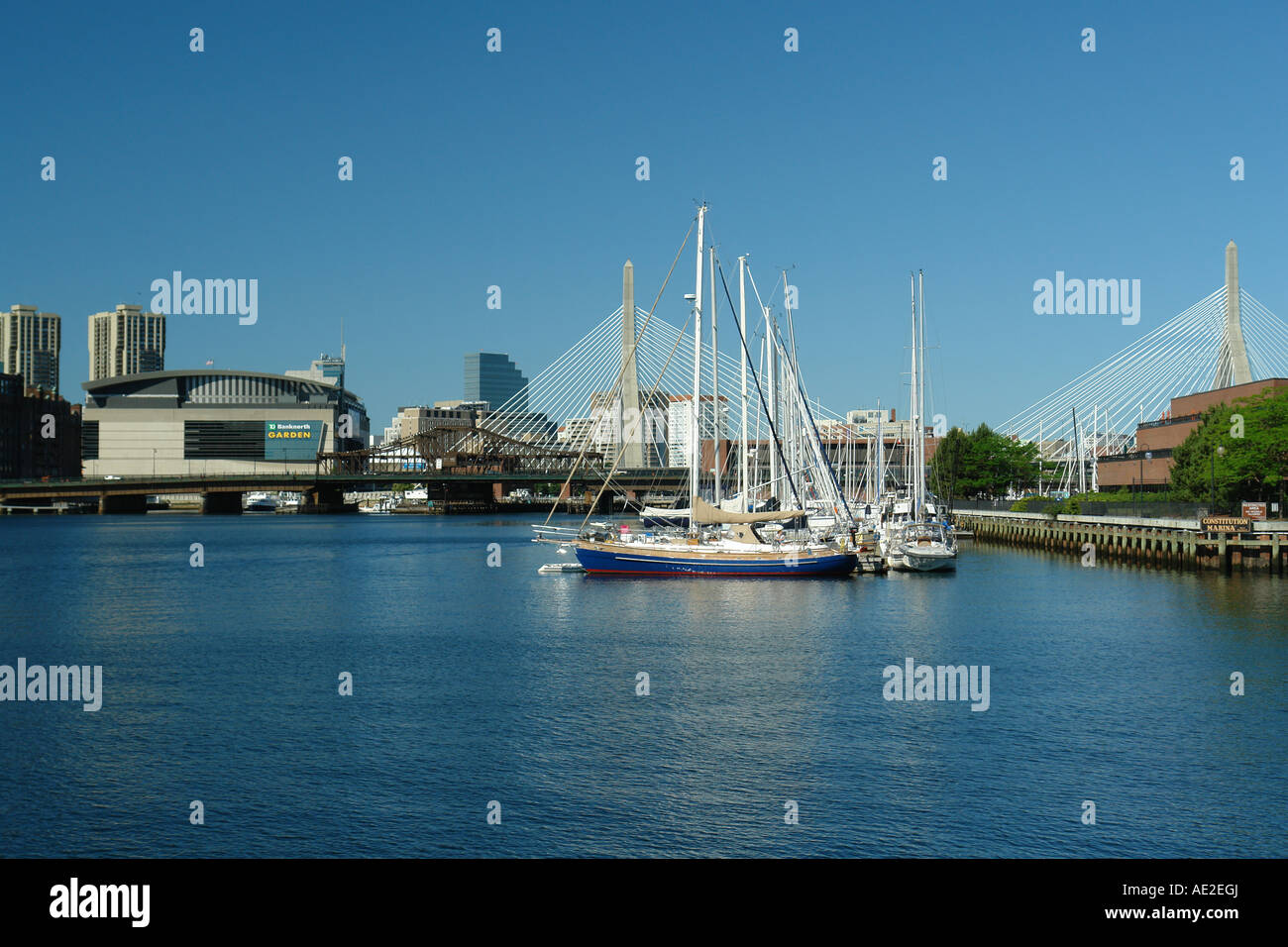 Boston harbor photographs hi-res stock photography and images - Alamy