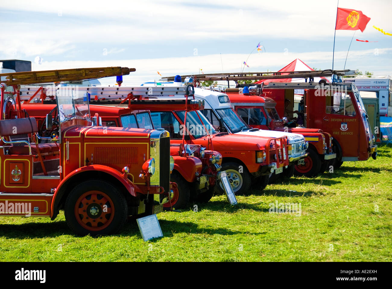 Vintage fire tender hi-res stock photography and images - Alamy