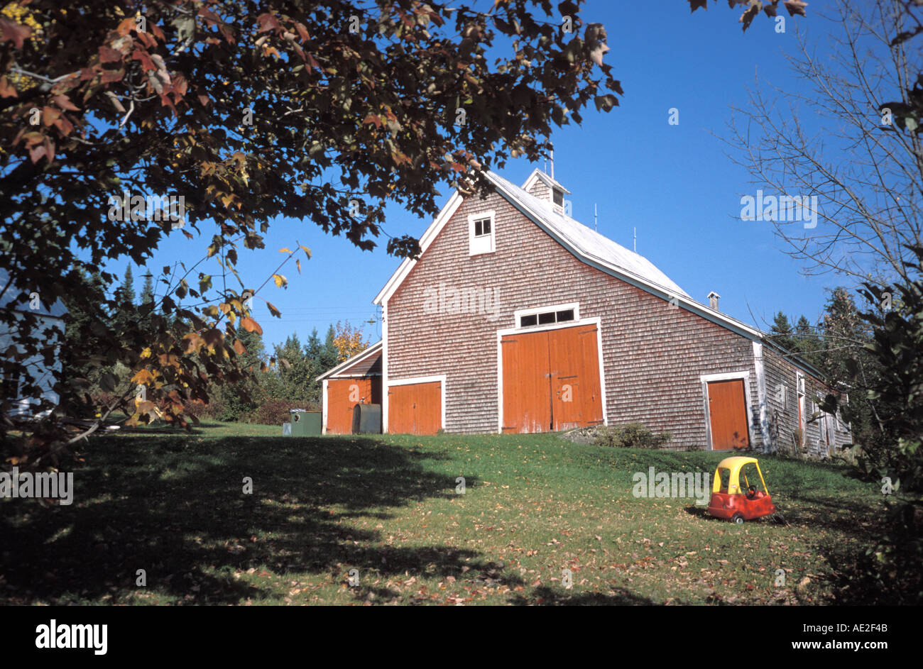 Barn cupola hi-res stock photography and images - Alamy