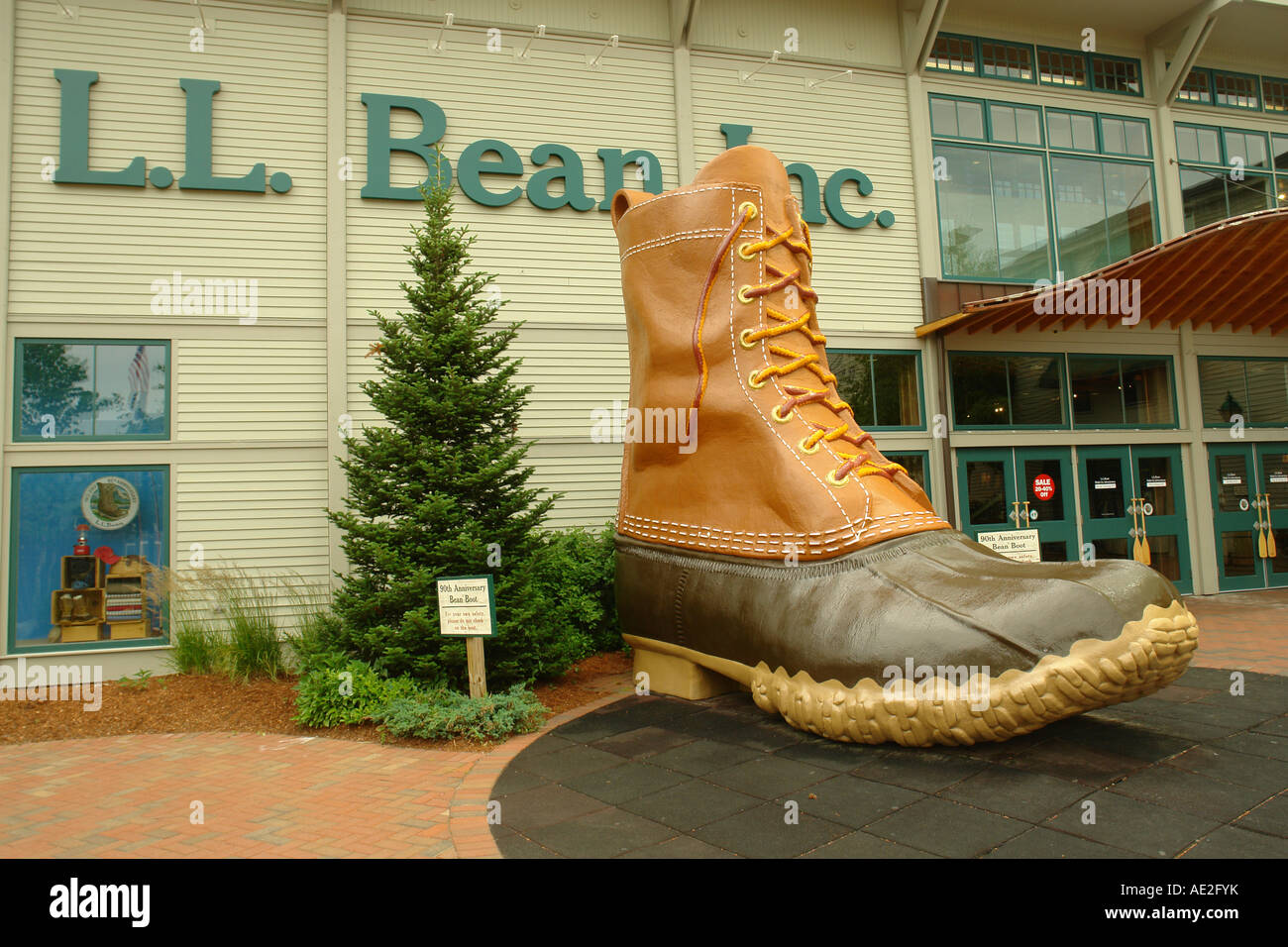 Ll bean boot hi-res stock photography and images - Alamy
