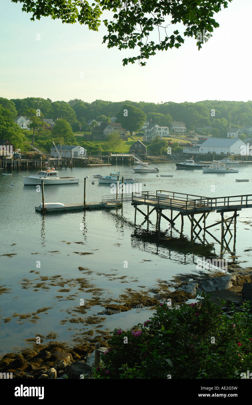 AJD59215, New Harbor, ME, Maine, Pemaquid, fishing harbor Stock Photo ...