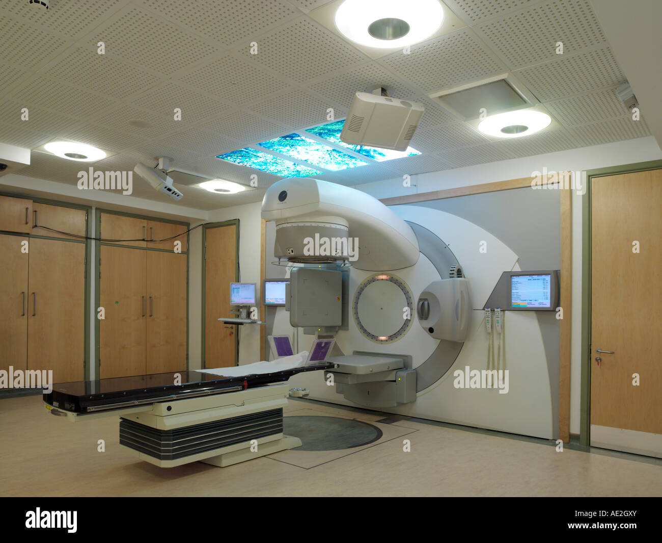 New Radiography Machine Elekta and Illuminated Photograph in the ...