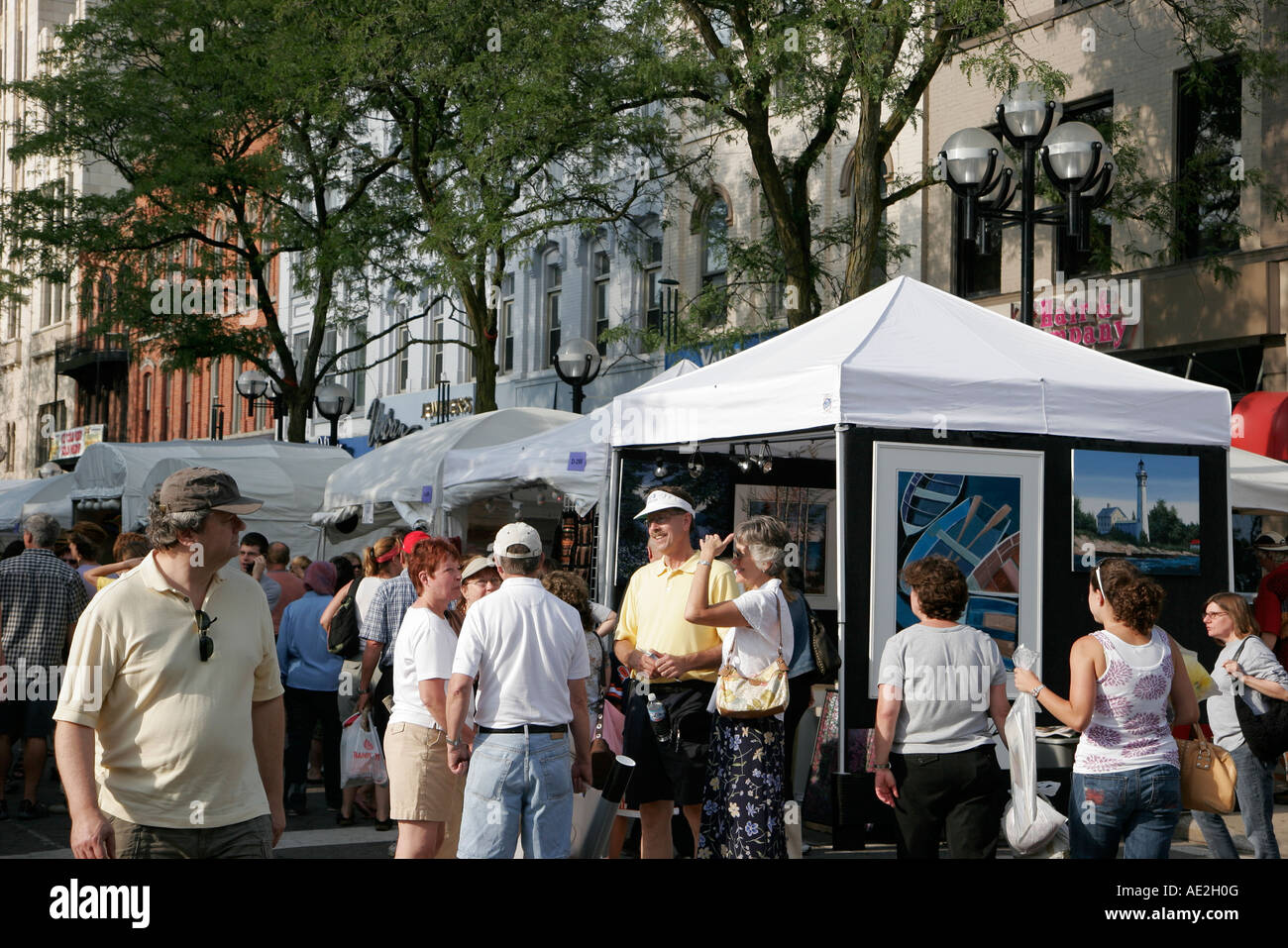 Bus booths hi-res stock photography and images - Alamy