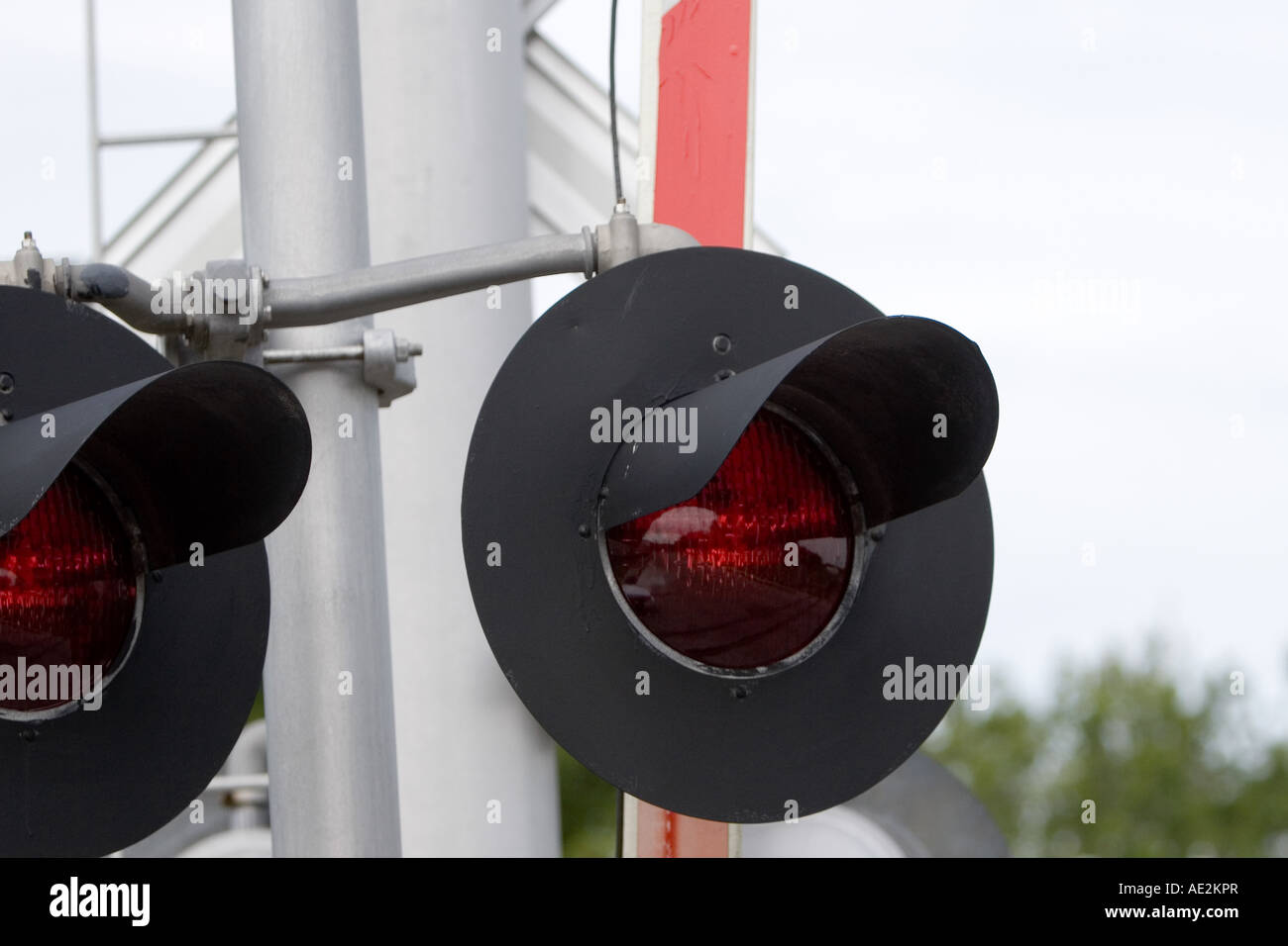 Railroad Warning lights at Crossing Stock Photo - Alamy