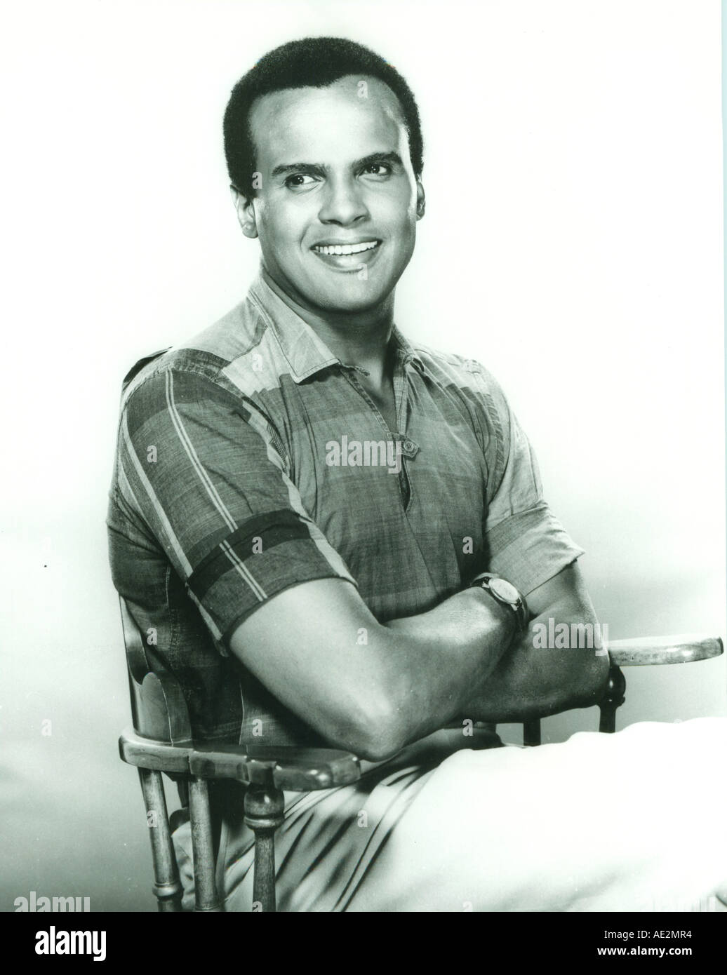 Harry belafonte 1957 hi-res stock photography and images - Alamy