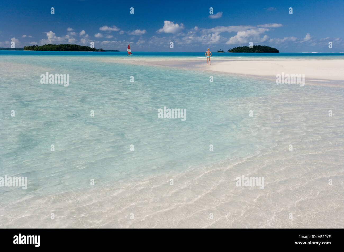 Idyllic tropical beach at Aitutaki in the Cook Islands in the South ...