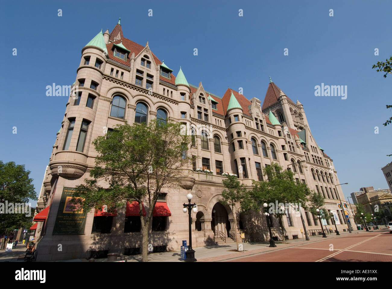St paul mn historic building hi-res stock photography and images - Alamy