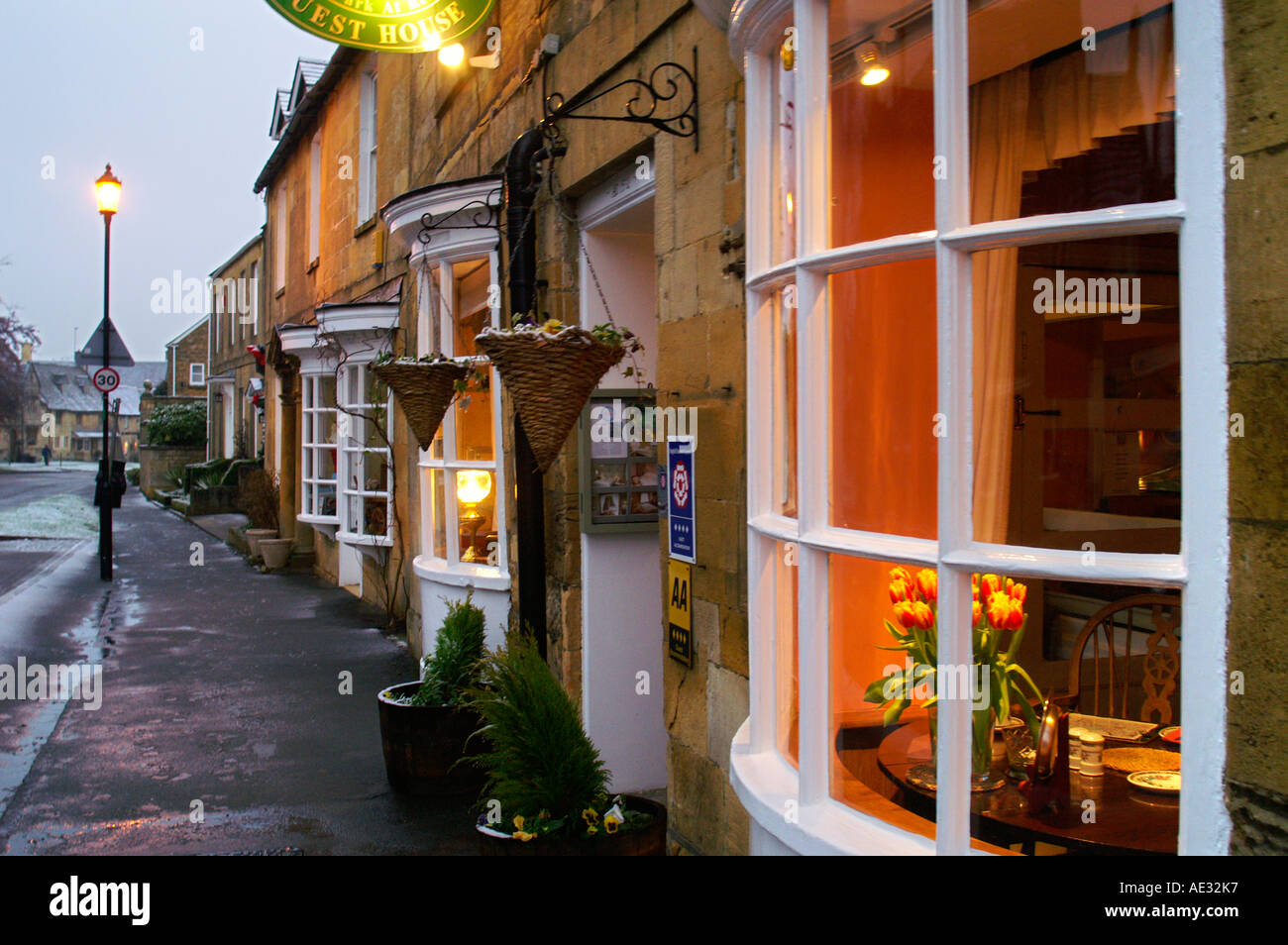 Winter snow - Broadway street, England Stock Photo - Alamy