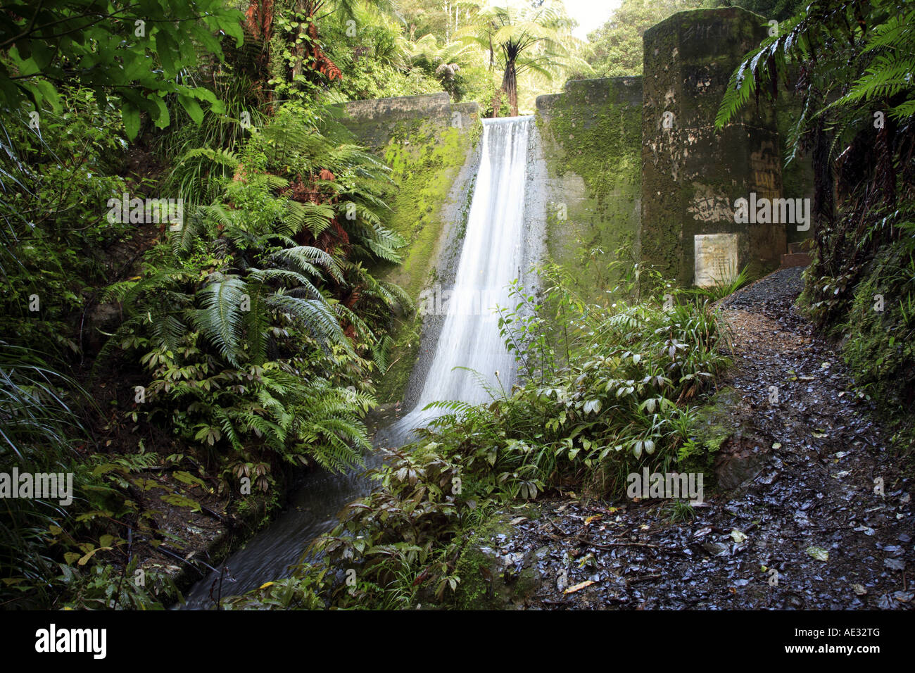 Old reservoir hi-res stock photography and images - Alamy