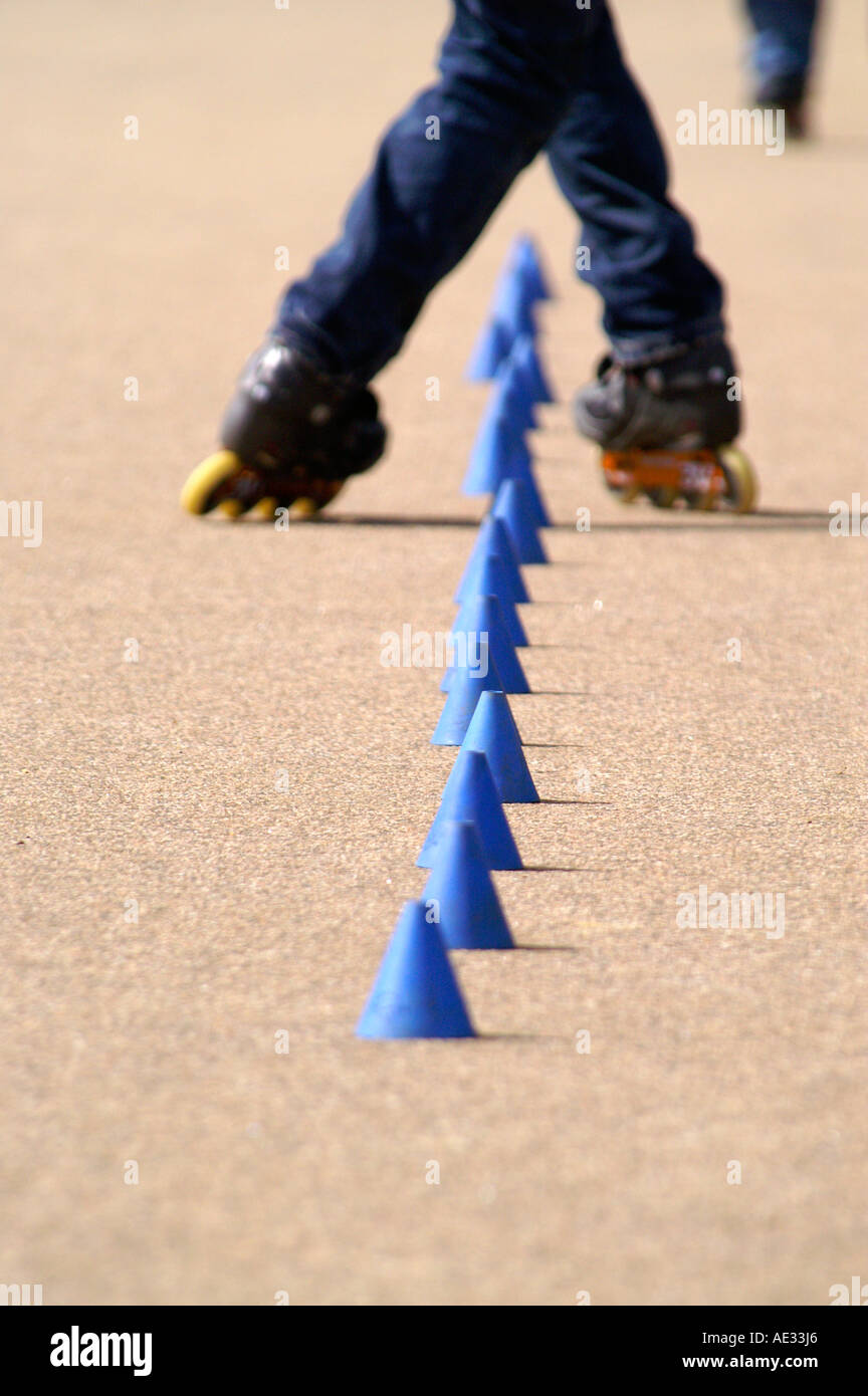 Inline skating in Hyde Park, bank of lake Serpentine, London Stock ...