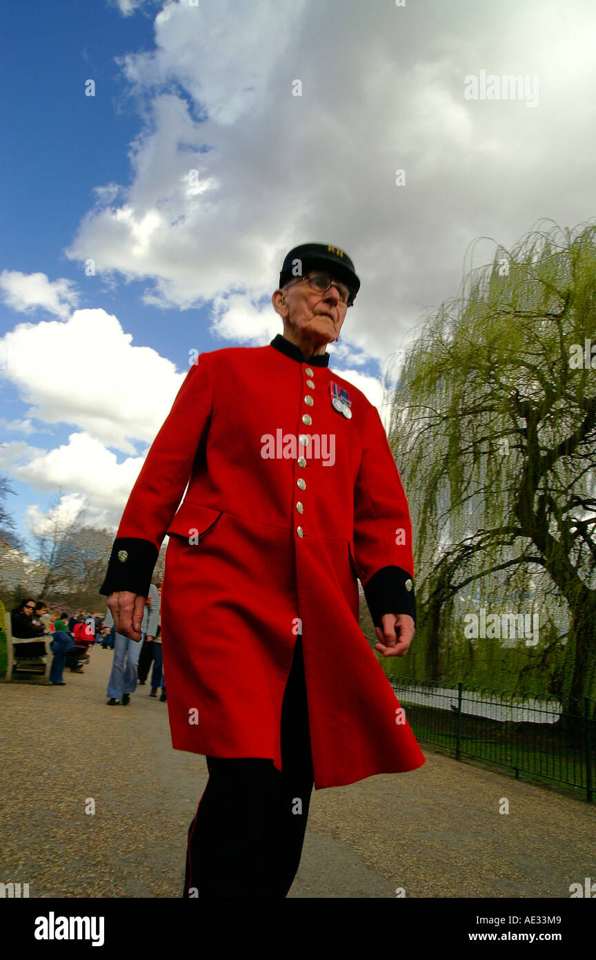 Red coat soldier hi-res stock photography and images - Alamy