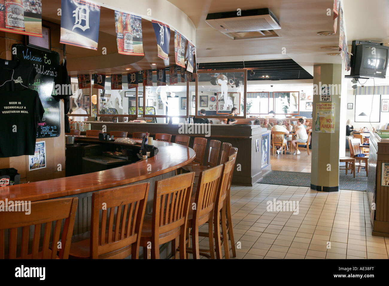 Ann Arbor Michigan,Holiday Inn,bar bars lounge pub,pub,restaurant ...