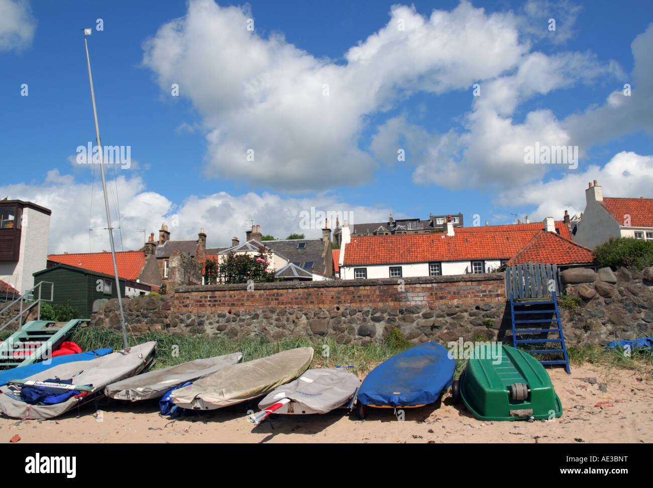 Boats lined up on the beach at Lower Largo in Fife, Scotland Stock ...