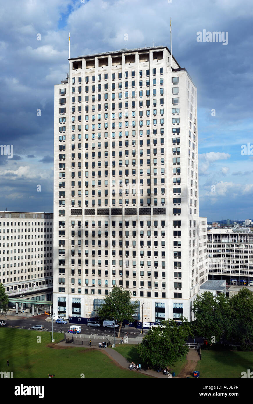 THE SHELL CENTRE WATERLOO LONDON ENGLAND Stock Photo - Alamy