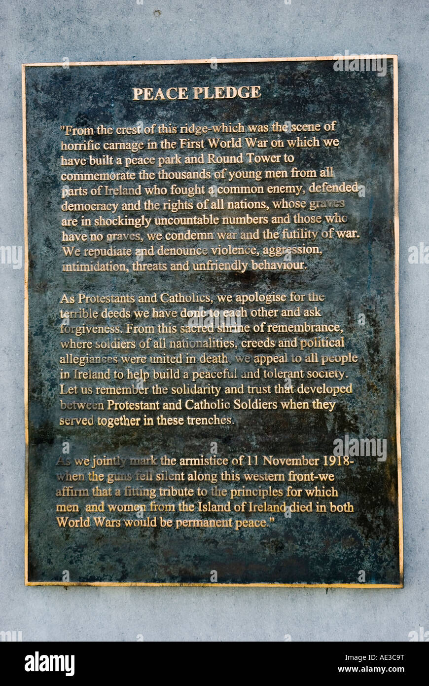 Pledge to peace hi-res stock photography and images - Alamy