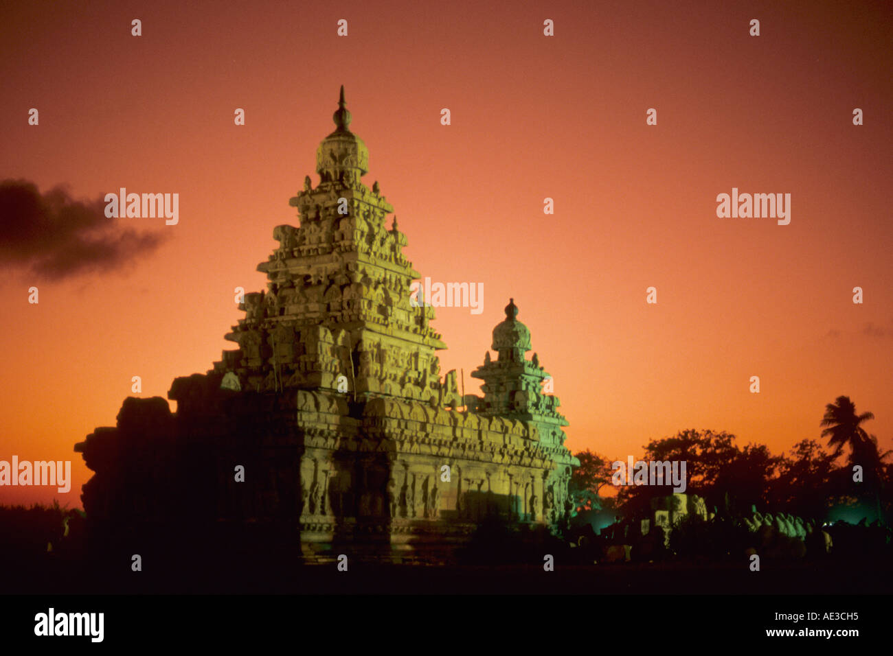 India Tamil Nadu Mahabalipuram Shore Temple Stock Photo - Alamy
