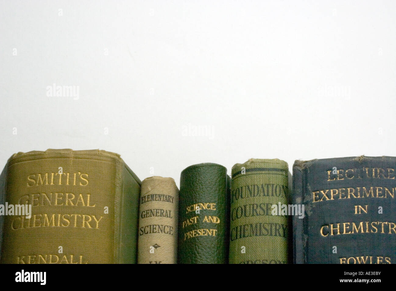 Antique Chemistry textbooks published early to mid twentieth Century (1 ...