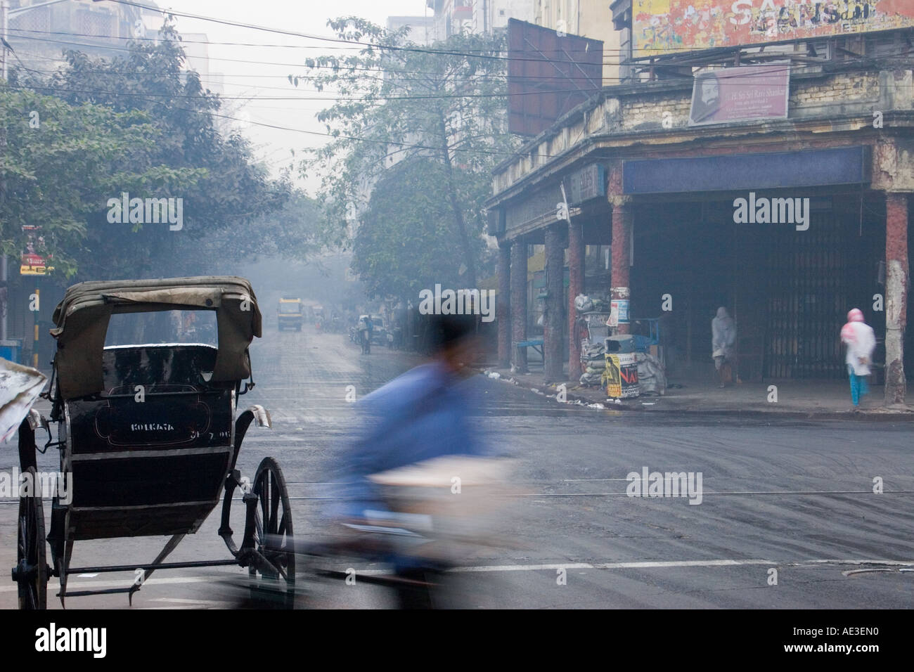 Auto rickshaw kolkata hi-res stock photography and images - Alamy