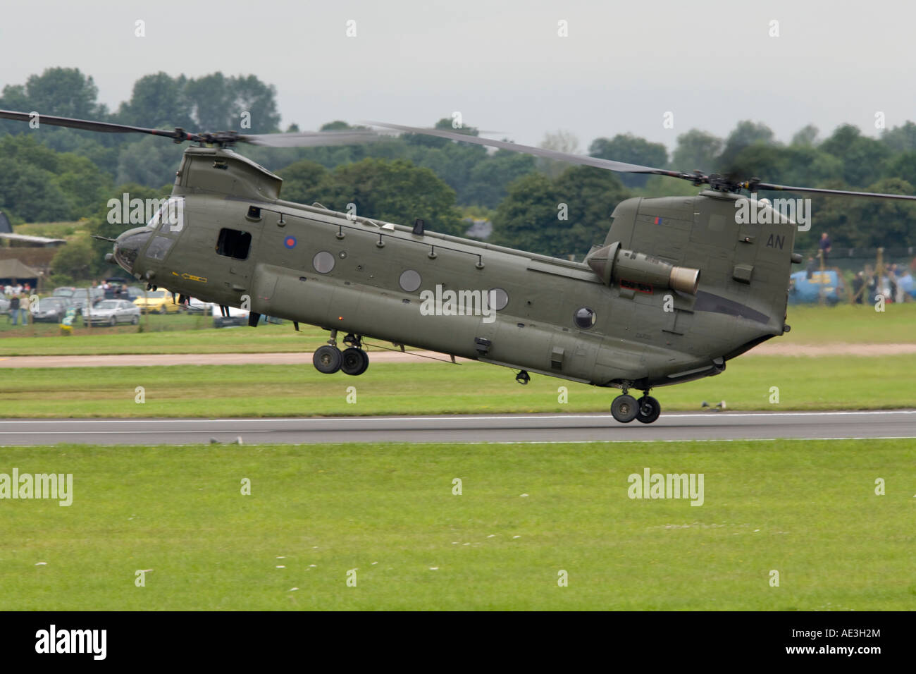 RAF Fairford Royal Air Force RIAT Royal International Air tattoo 2007 ...