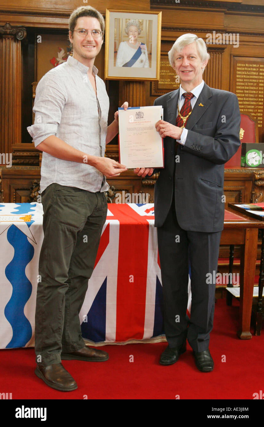 Citizenship Ceremony At Islington Town Hall London Stock Photo Alamy citizenship-ceremony-at-islington-town-hall-london-stock-photo-alamy