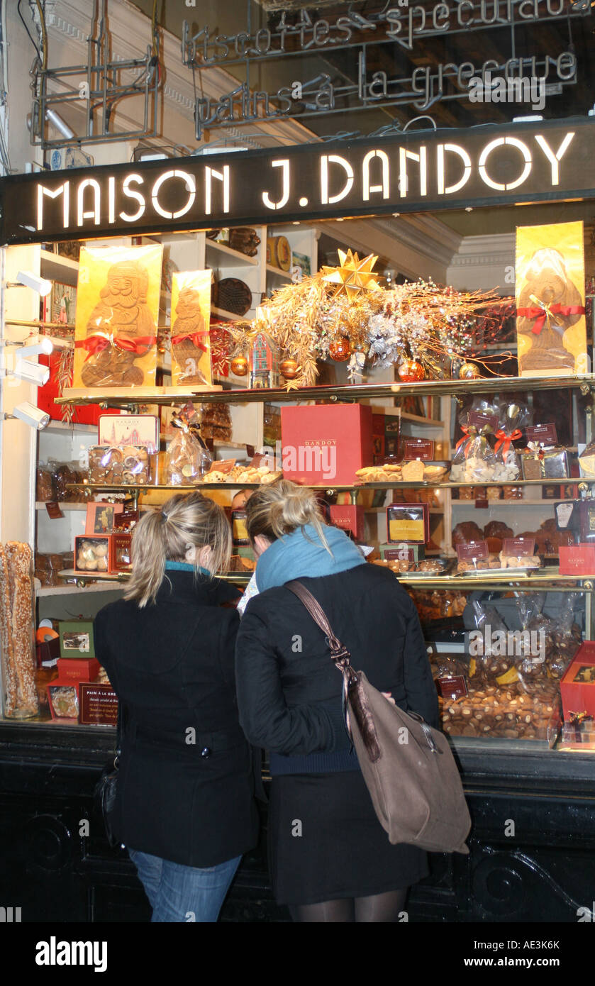 Chocolate Shop Window in Brussels, Belgium Stock Photo - Alamy
