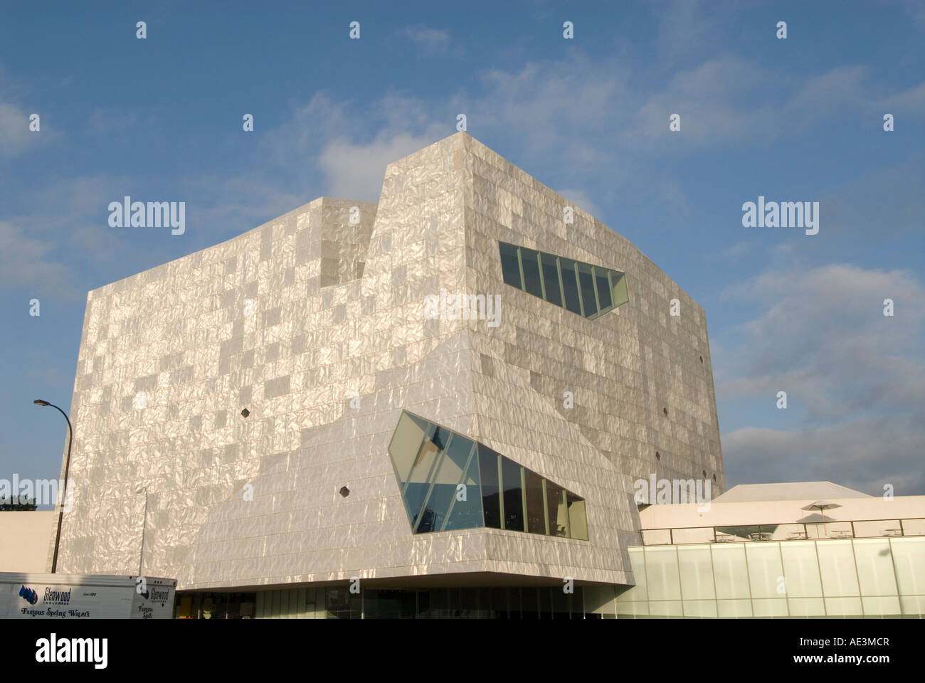 Minneapolis Walker Art Center: Walker Art Center – VNMNM